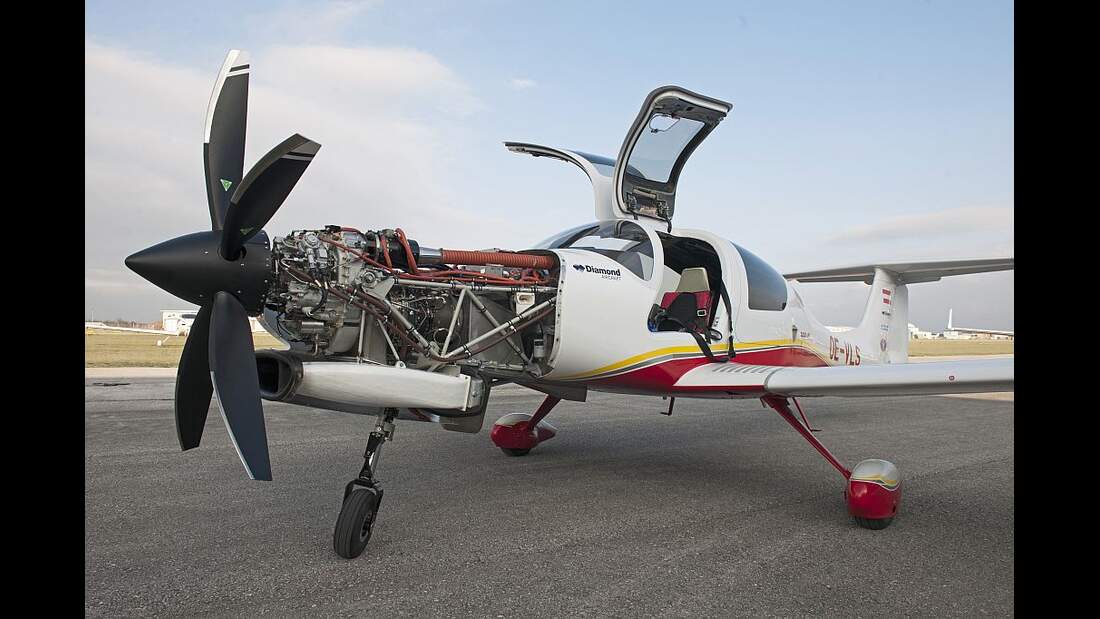 Diamond Aircrfaft: Erstflug der DA50-JP7 mit Turbine | aerokurier