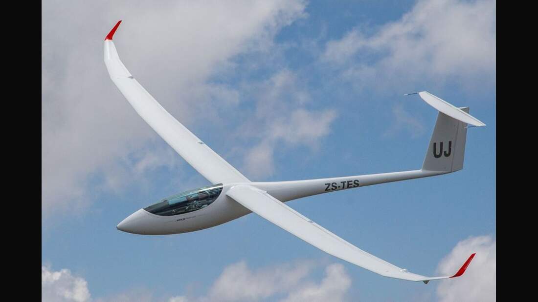 Jonker Sailplanes JS3: Das neue Rennklasse-Flugzeug fliegt | aerokurier